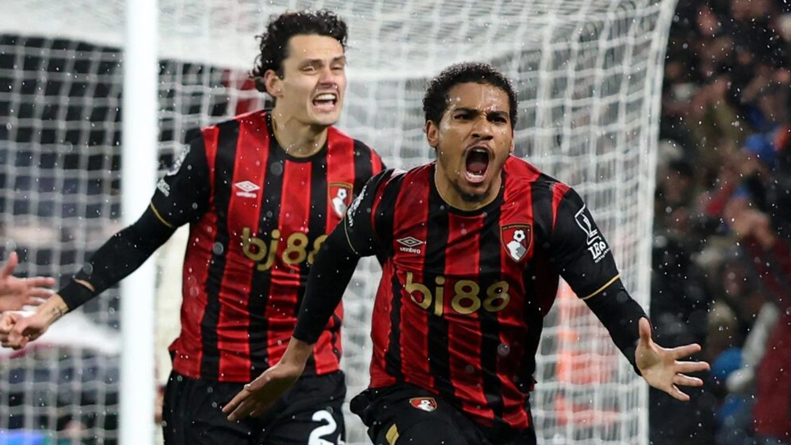 What Andoni Iraola told Amine Adli before his 95th-minute winner ...