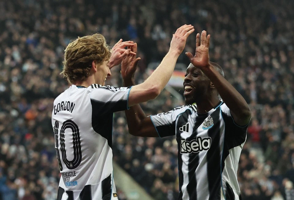 Anthony Gordon sets new Newcastle record for Champions League goal ...
