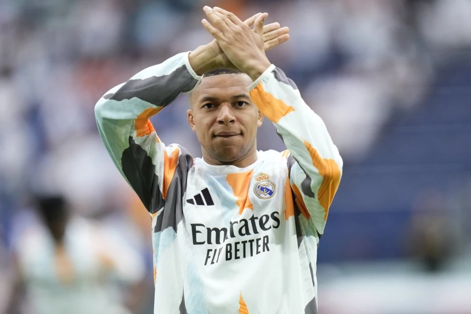 Kylian Mbappé clinches Golden Boot, drops hint on Real Madrid future ...