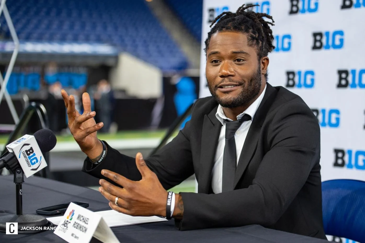 The powerful moment Michael Robinson defended a tearful Josh Allen on ...